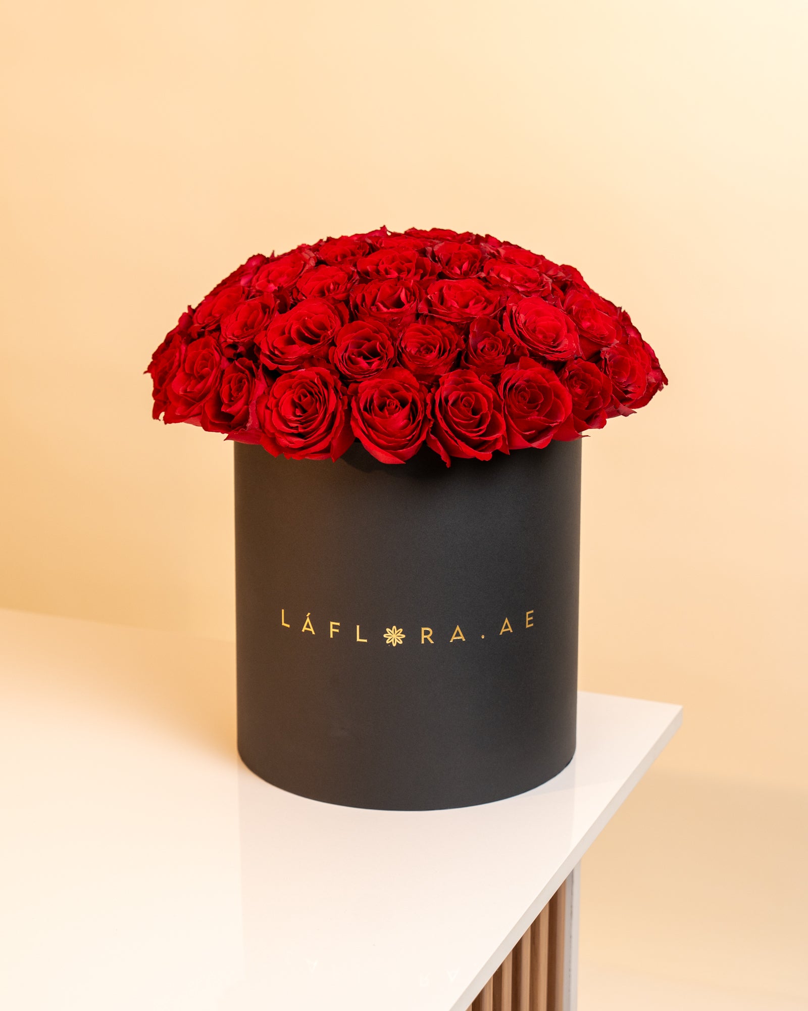Classic Red Rose Hat Box